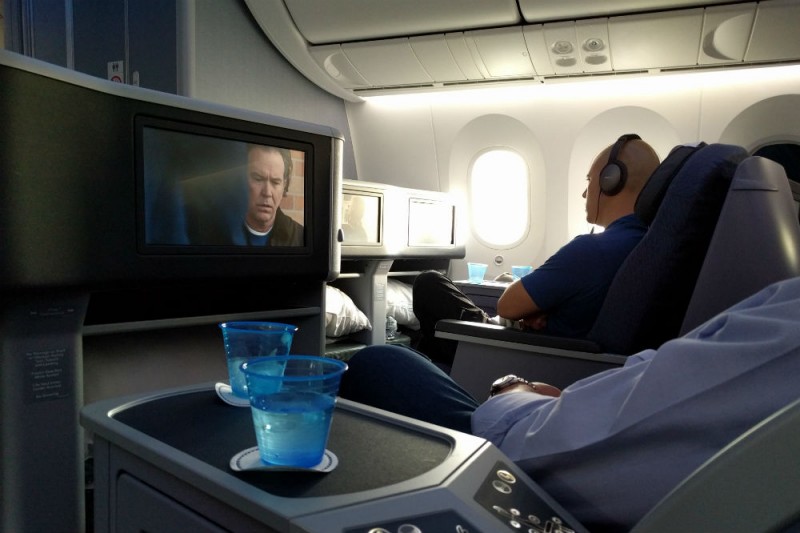 What It’s Like to Fly on a 787 Dreamliner