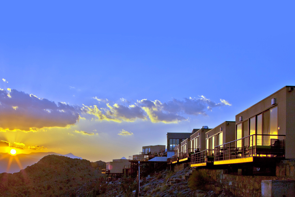 Oman, from Beach to Desert: Insider's Guide - Wendy Perrin